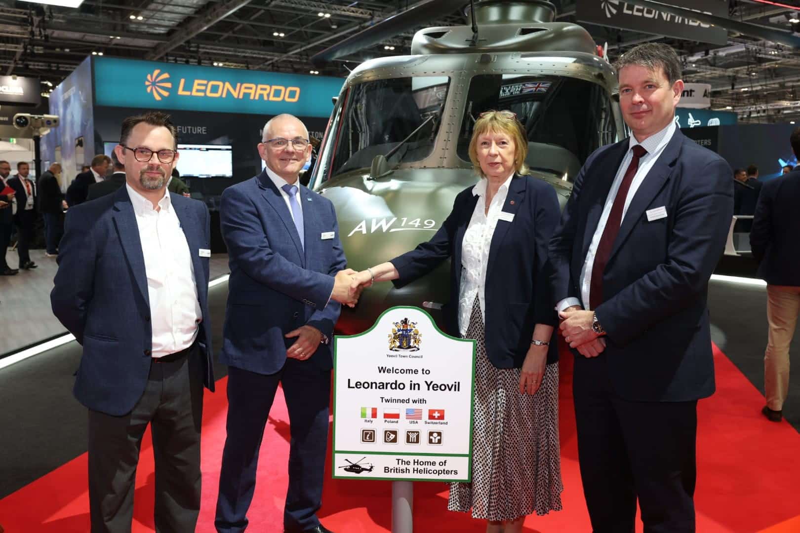 Leonardo deepens relationship with High Value Manufacturing Catapult ...
