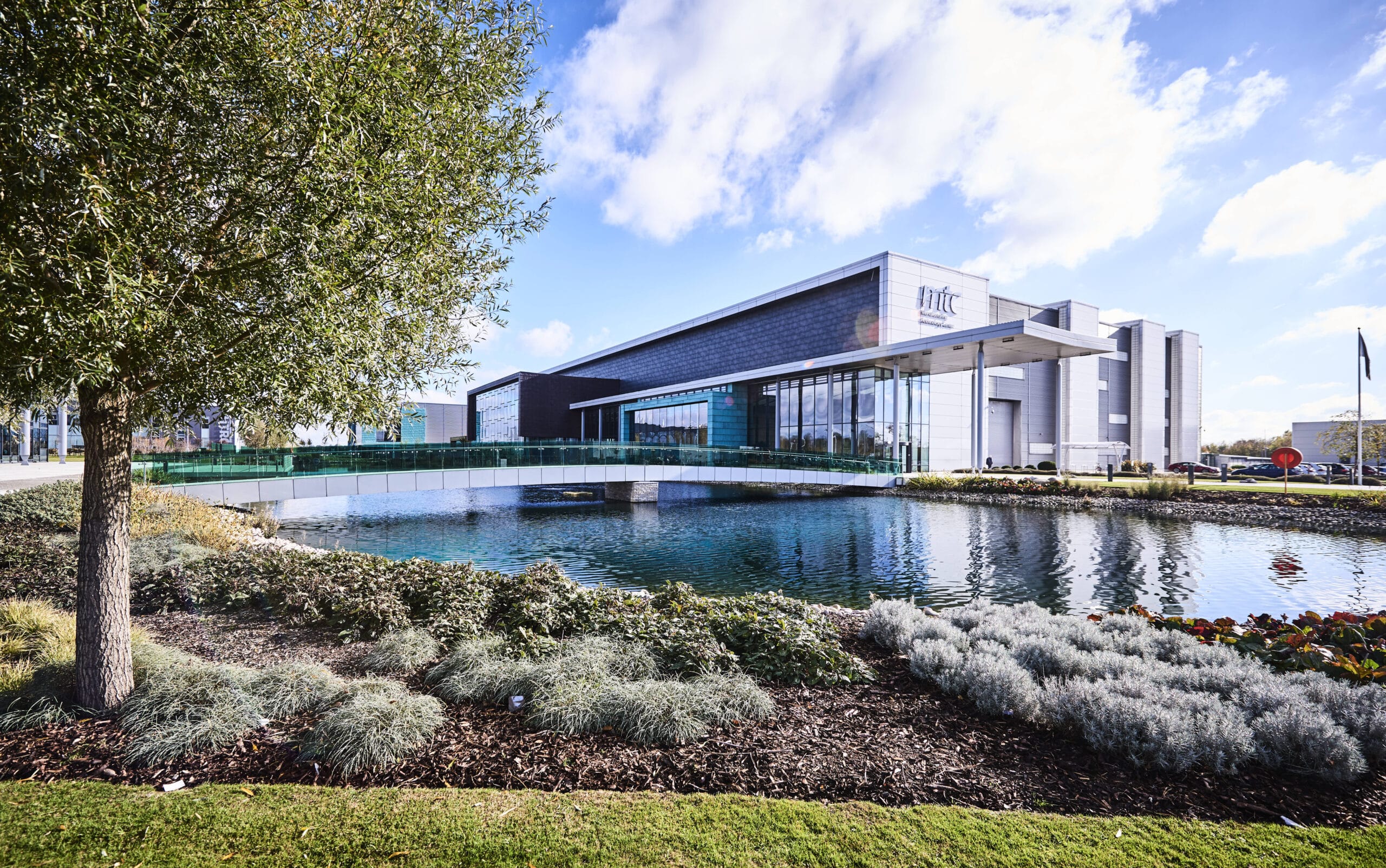 A blueprint to transform UK manufacturing - HVMC